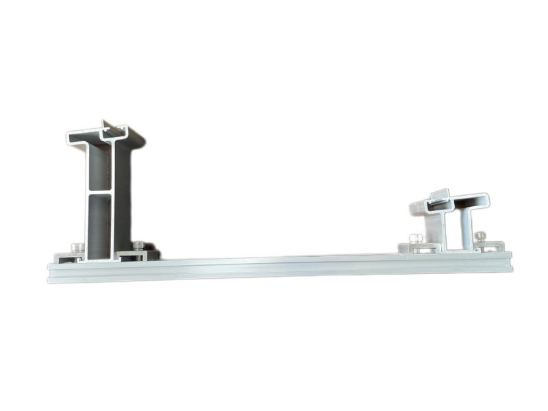 Défilement ligne par ligne solaire lesté commercial de bâti de toit de ...